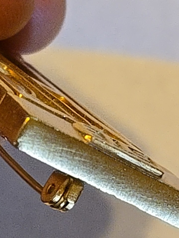 Vintage Super Woman In Phone Booth 2.25" Broach Pin Golden Tone ...