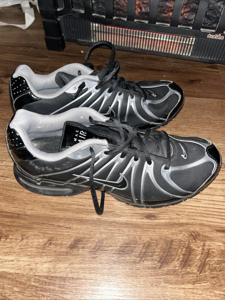 Nike Air Max Torch 5 SL sneakers in a black and metallic cool grey ...