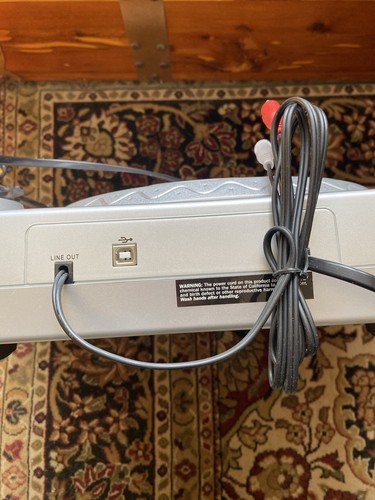 IT Innovative Technology Model ITUT-300 USB Turntable Used Not Tested ...