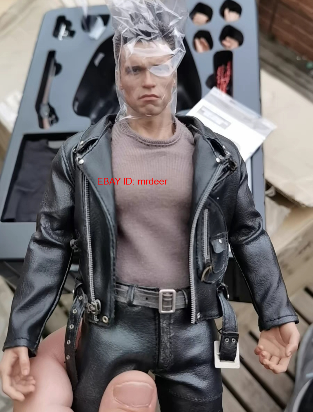 Hottoys T800 1.0 Terminator Arnold Action Figures Anime Collect Model ...