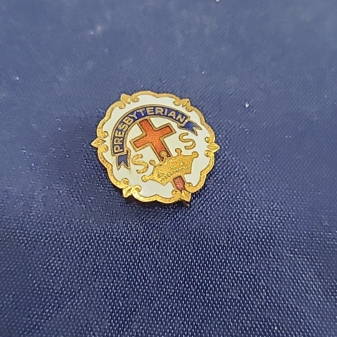 Vintage Gold White Enamel Presbyterian 1st Year Little's Cross Crown ...