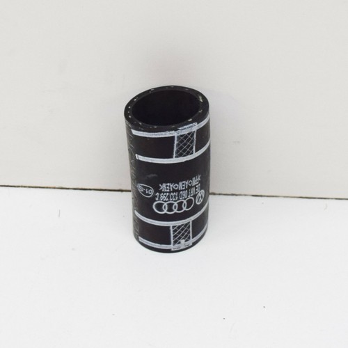 2005-2008 Audi A4 B7 Breather Hose Coupler 06D133299C | Genuine OEM