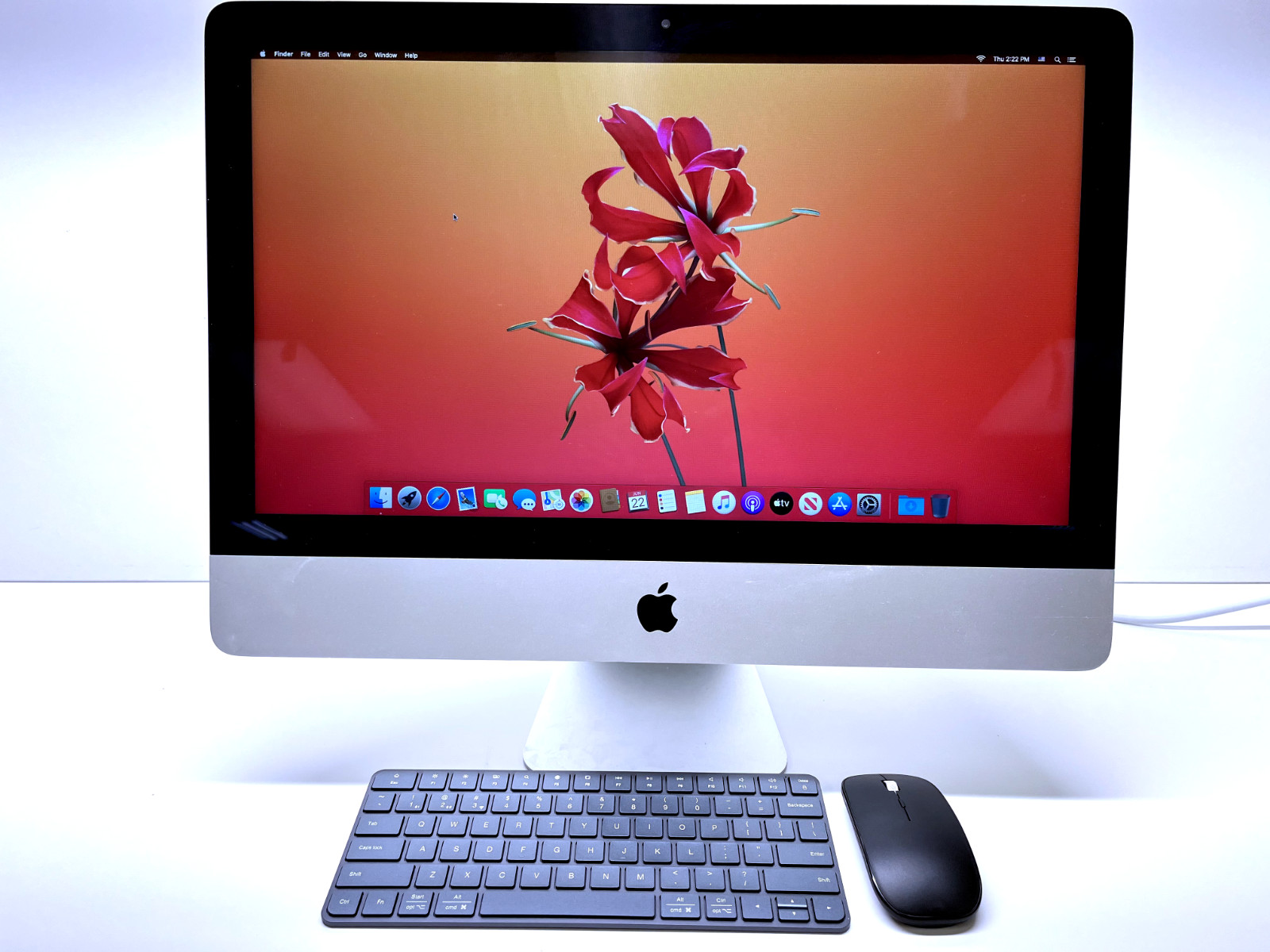Apple 21.5 iMac Desktop All-in-One CORE i7 1TB SSD Fusion 16GB RAM ...