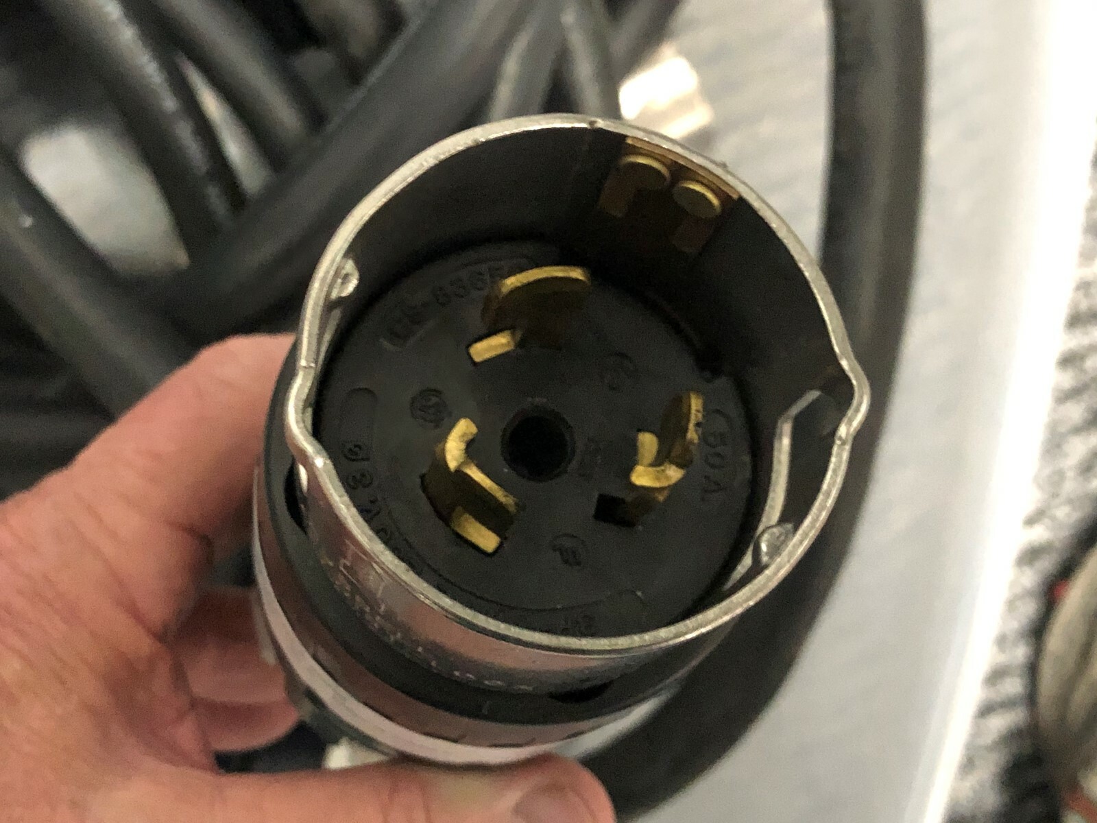 HUBBELL HBL3765C 50-A-TWIST-LOCK HBL3765C AC Plug Non-NEMA 50a 4wire ...