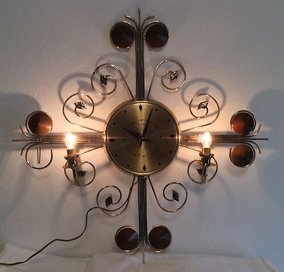VINTAGE UNITED WALL CLOCK W/ LIGHTS WORKING | eBay