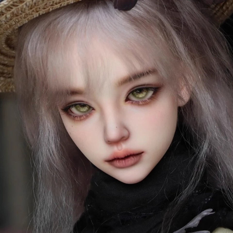 1/4 BJD Doll SD Resin Joint Face Makeup Delicate Noble Glamorous Girl ...