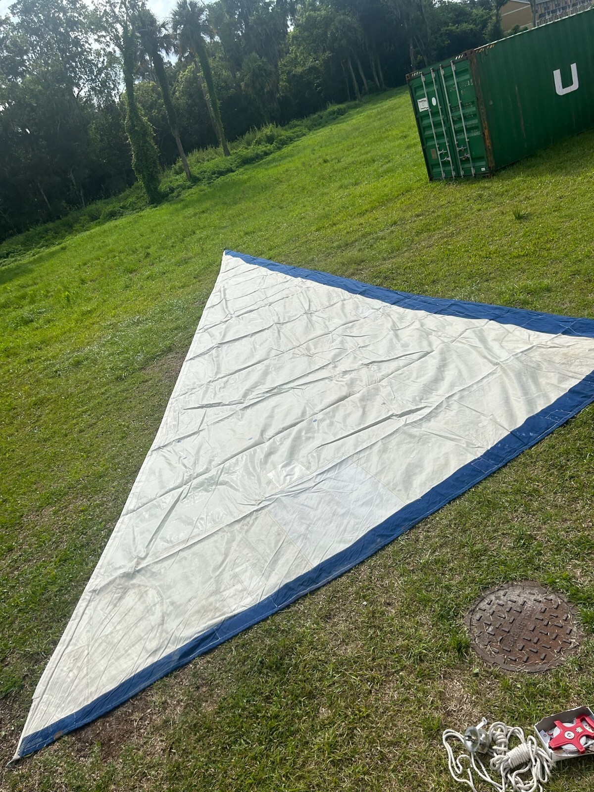 Incidences Furling Headsail (Luff: 51’ 4” Leech: 45’ 9” Foot: 21’ 3 ...