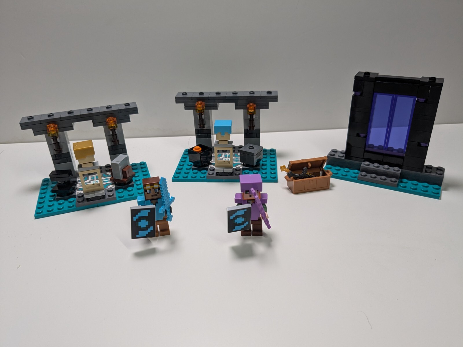 Lego Minecraft The Armory Set 21252 | Compare Prices | Shop