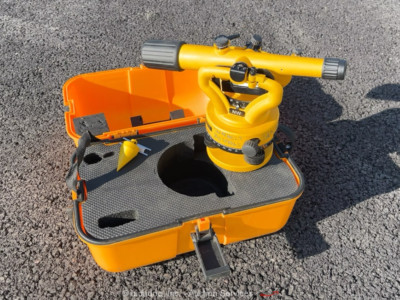 2022 Northwest NSLP500B Siteline Transit Instrument Level and Case ...