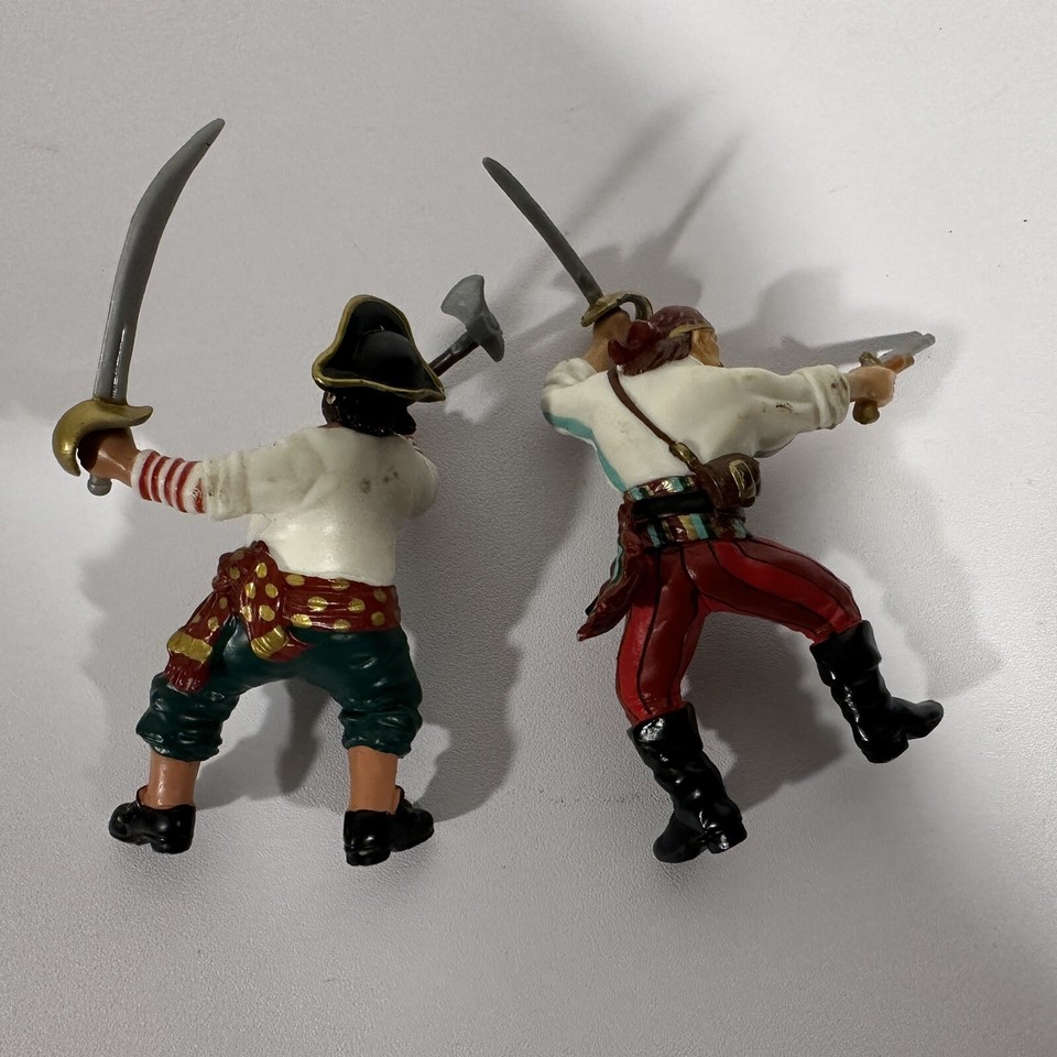 2004 PAPO Pirate Swash Buckler Rubber Toy Figures Swords 4" | eBay