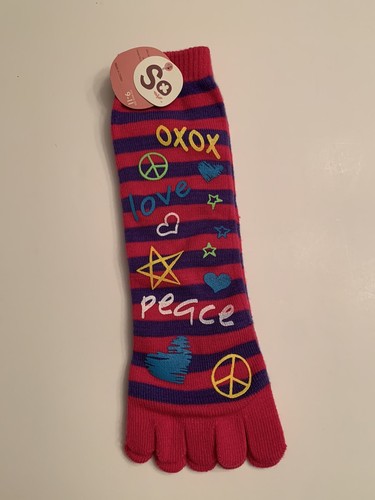 NWT valentine's Day XOXO Hearts Love Peace Sign women's toe socks Fun ...