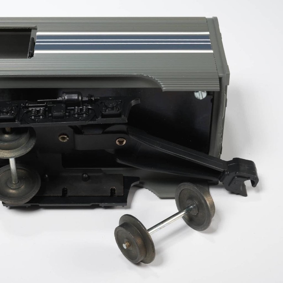 Vintage Williams Electric Model Streamliner Trains New York Central 4 ...