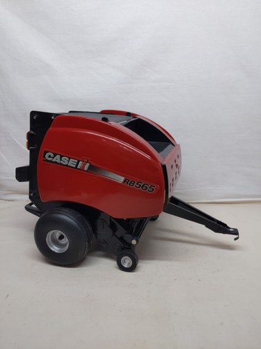 1/16 Ertl Farm Toy Case IH RB565 Premium Round Baler with Bale | eBay