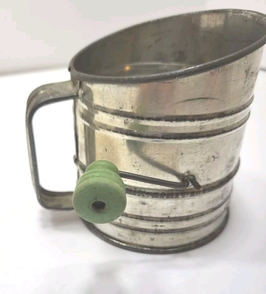 Vintage Mini Flour Sifter w/Green Knob 3.5” Tall 3" Dia. | eBay