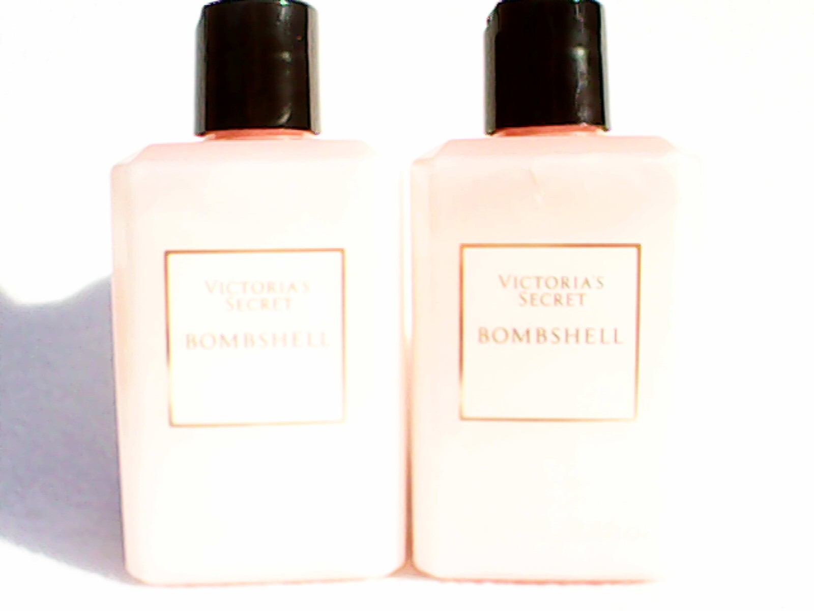 TWO Victoria's Secret VS Bombshell Pearlescent Body Wash Shower Gel ...