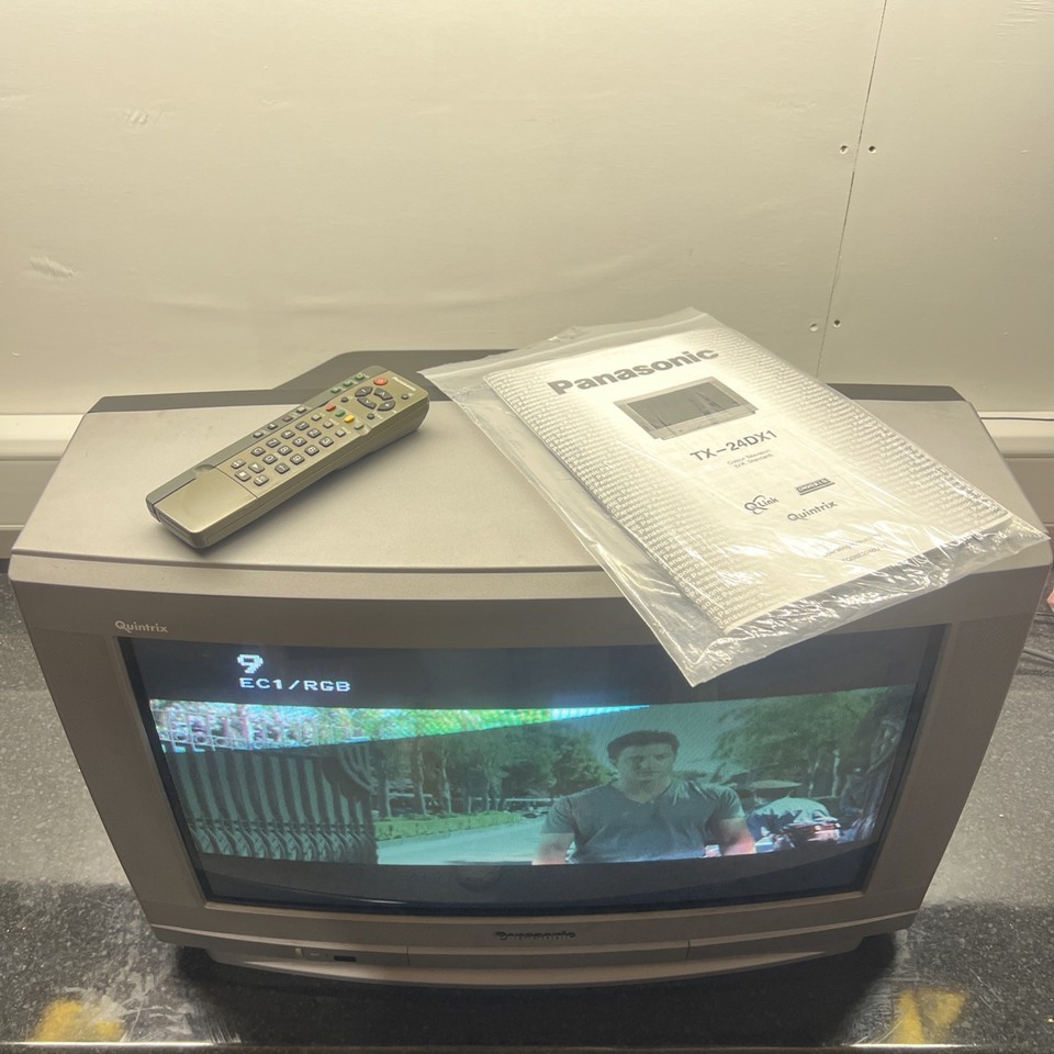 Panasonic Quintrix TX-24DX1 22" Retro Gaming CRT TV Triple AV RCA W ...