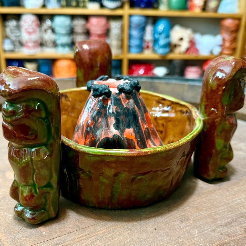 Vintage LaTour Hawaii 3 Tiki Volcano Scorpion Bowl Drip Glaze 151 ...