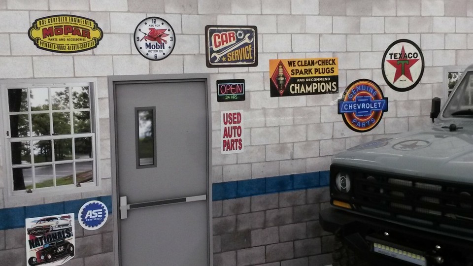 1/10 RC Rock Crawler Trail & Road Sign Set OR Garage Sign set Scale ...