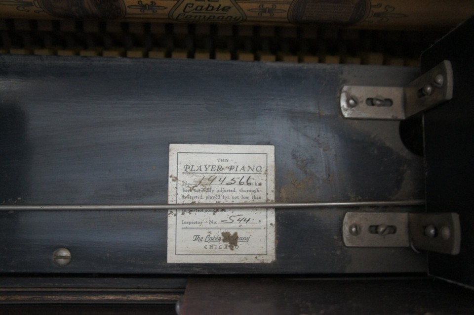 Antique 1915 Mahogany Chicago Cable Company Carolina Inner Player ...