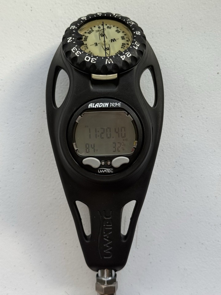 Scubapro Uwatec 3 Gauge Dive Console with Aladin Prime Computer, SPG ...