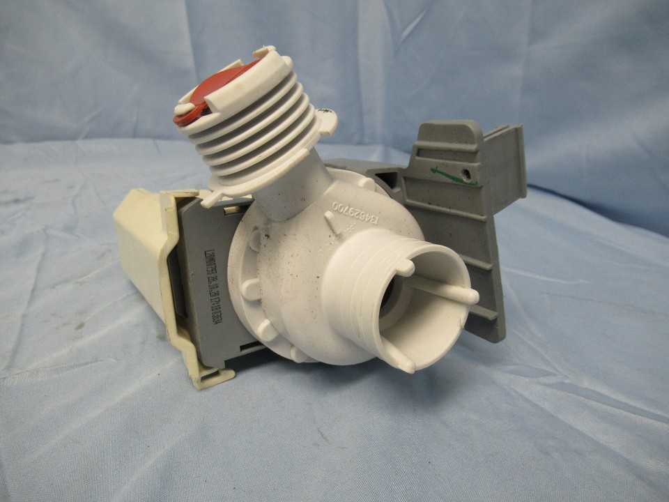 Frigidaire Washer Drain Pump Assembly 5304514775 (Lot #99) | eBay