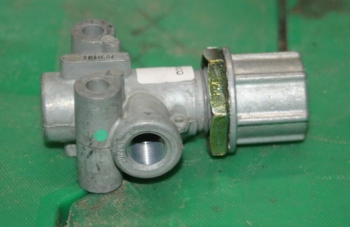 Bendix Valve Pressure Protection 277227N | eBay