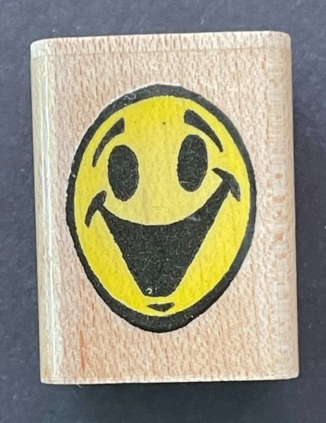 Extremely Happy Face Emoticon