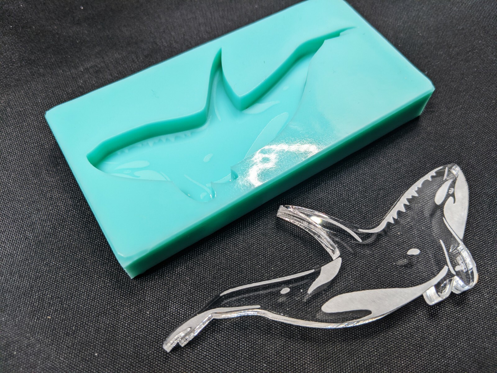 Shiny ORCA Killer Whale SILICONE Mold - Clay Resin Wax - Craft Charm ...