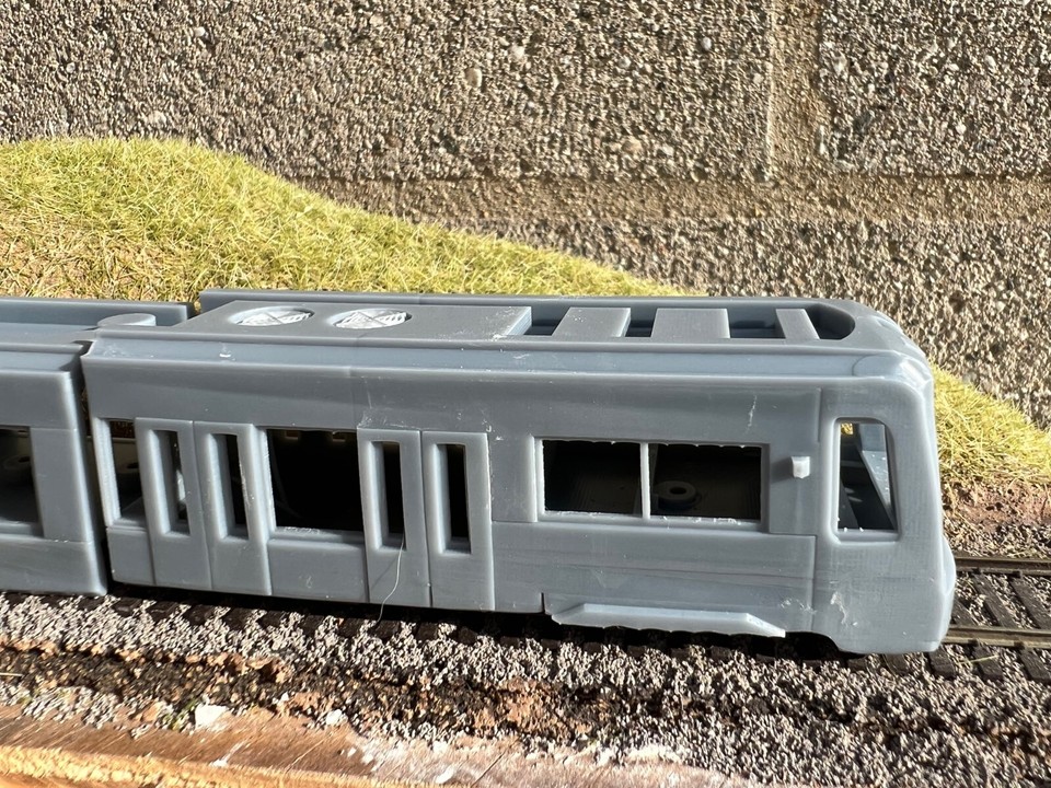 HO Scale Siemens S70 S700 Street Car 1:87 | eBay
