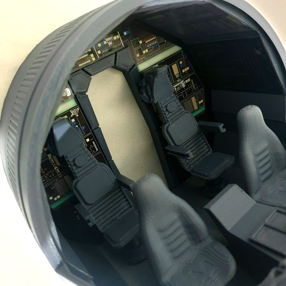 Custom Millennium Falcon Cockpit Diorama for 1:72 scale Figure | eBay
