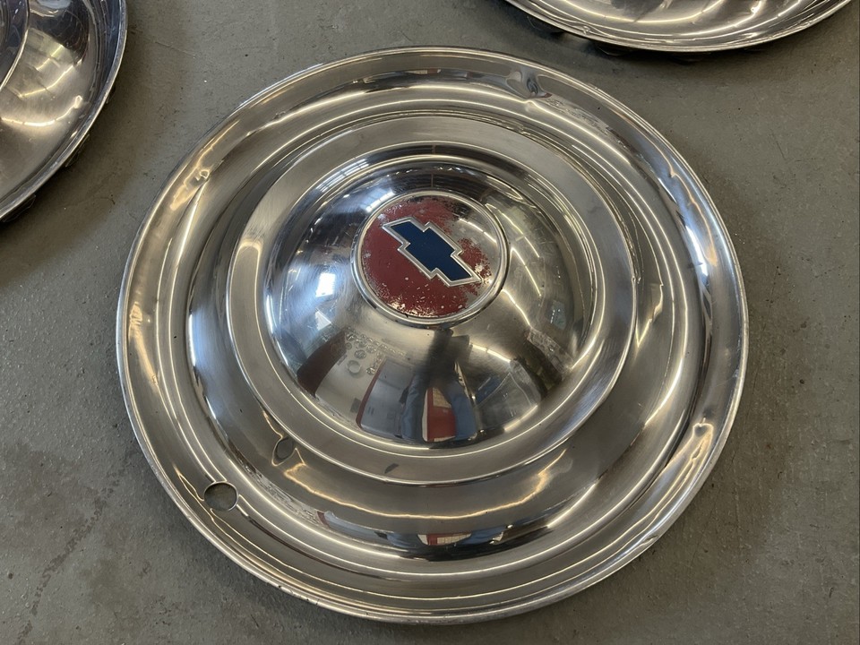 1947-1948 Chevrolet Accessory 16” Full Disc Hubcaps. Set Of 4. RG39 | eBay