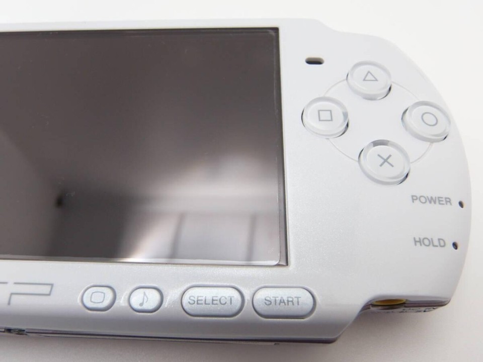 SONY PSP PlayStation Portable Console Pearl White PSP-3000 Free ...