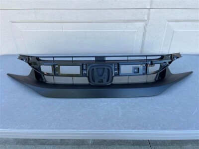 2019-2021 19 20 21 Honda Civic Grille OEM 71121-TBA-A51-M1 | eBay