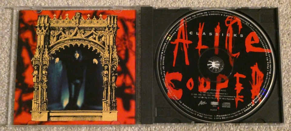 Alice Cooper CD Classicks Under My Wheels I'm Eighteen Only Women Bleed ...