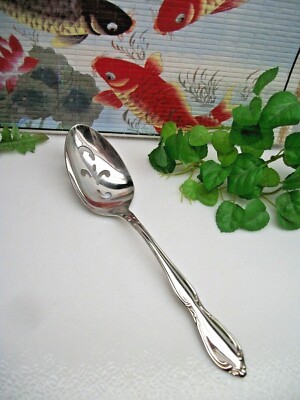 Oneida Deluxe Ltd. STRATHMORE Stainless Steel Pierced Slotted Serving ...