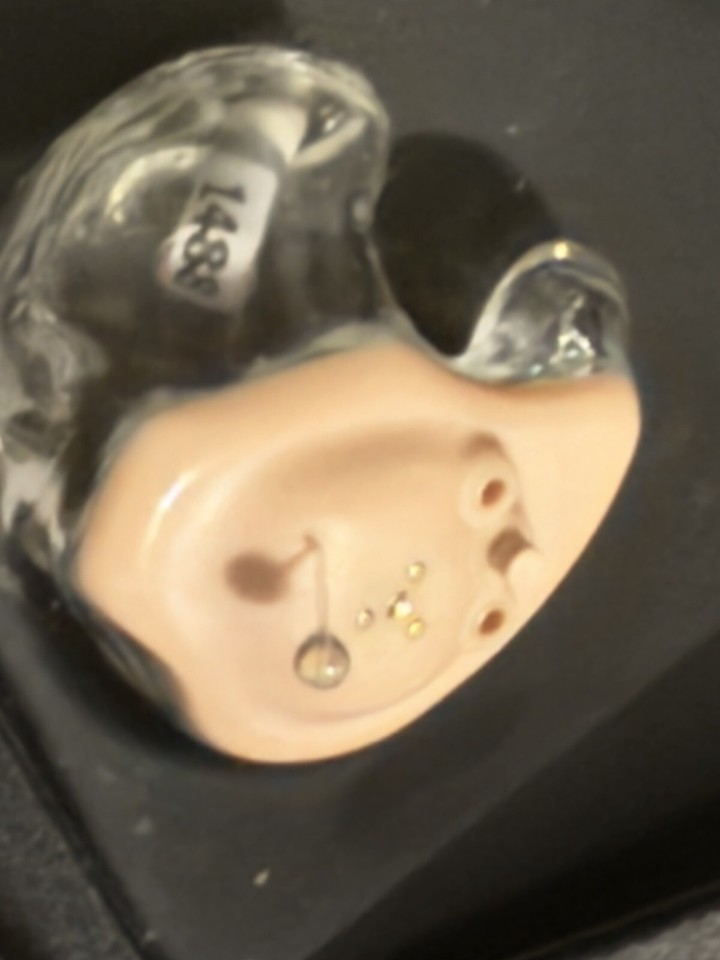 Starkey Evolv AI 2400 (LEFT ONLY) ITE Rechargeable CUSTOM HEARING AID w ...