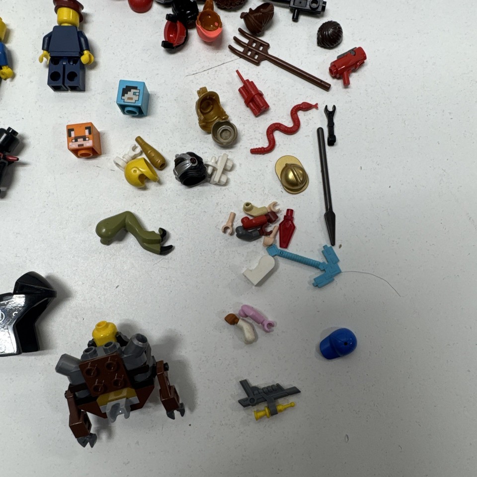 Lego Minifigures Minifigs Accessories Huge Bulk Lot of 35 Mismatch Some ...