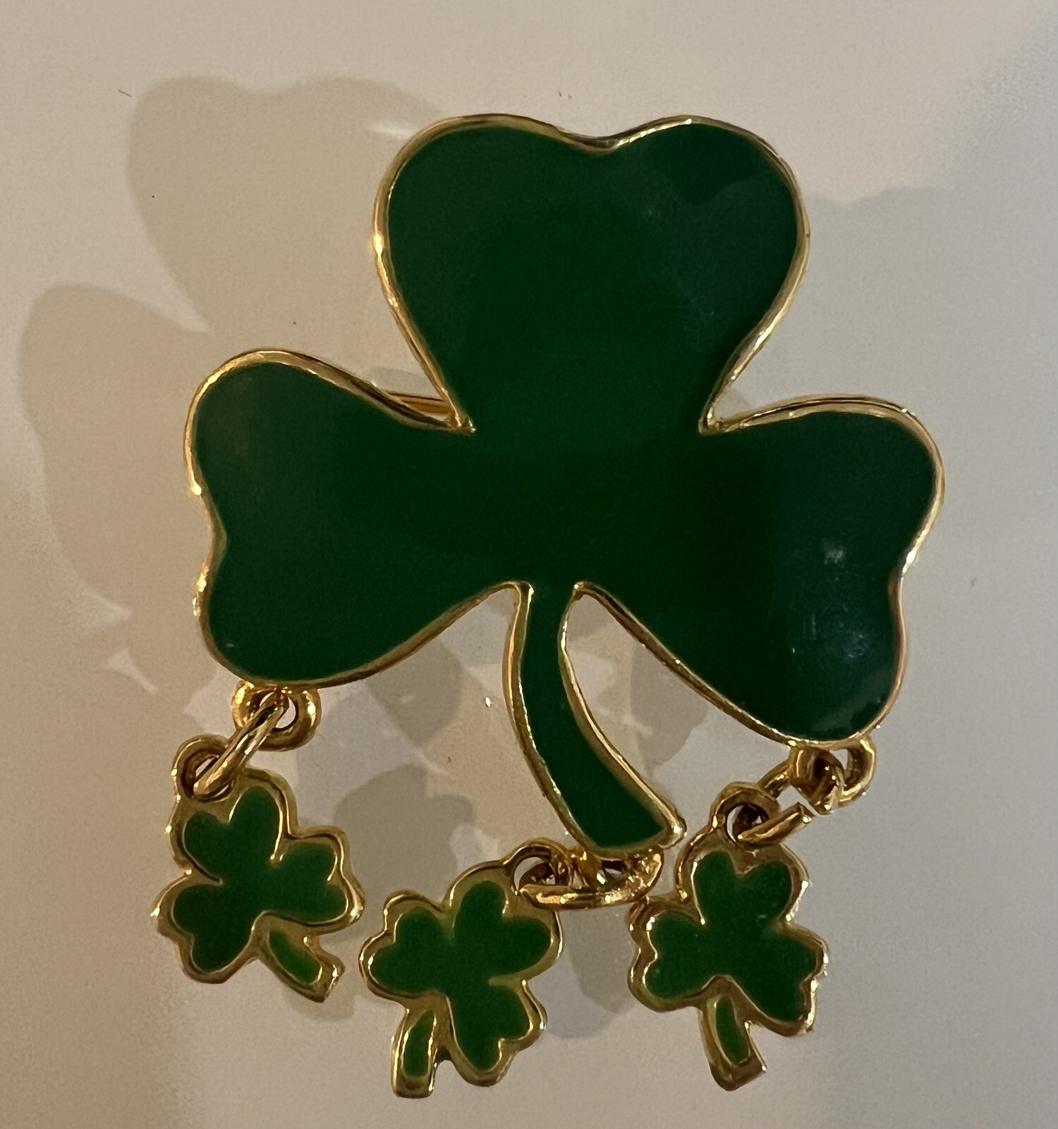 Vtg Set Of 3 Avon & SFJ St Patrick’s Day Lapel Pins Leprechaun Clover ...