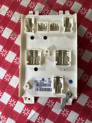 2020 CHRYSLER VOYAGER BODY CONTROL MODULE UNIT BCM BCU OEM 68424600AD ...
