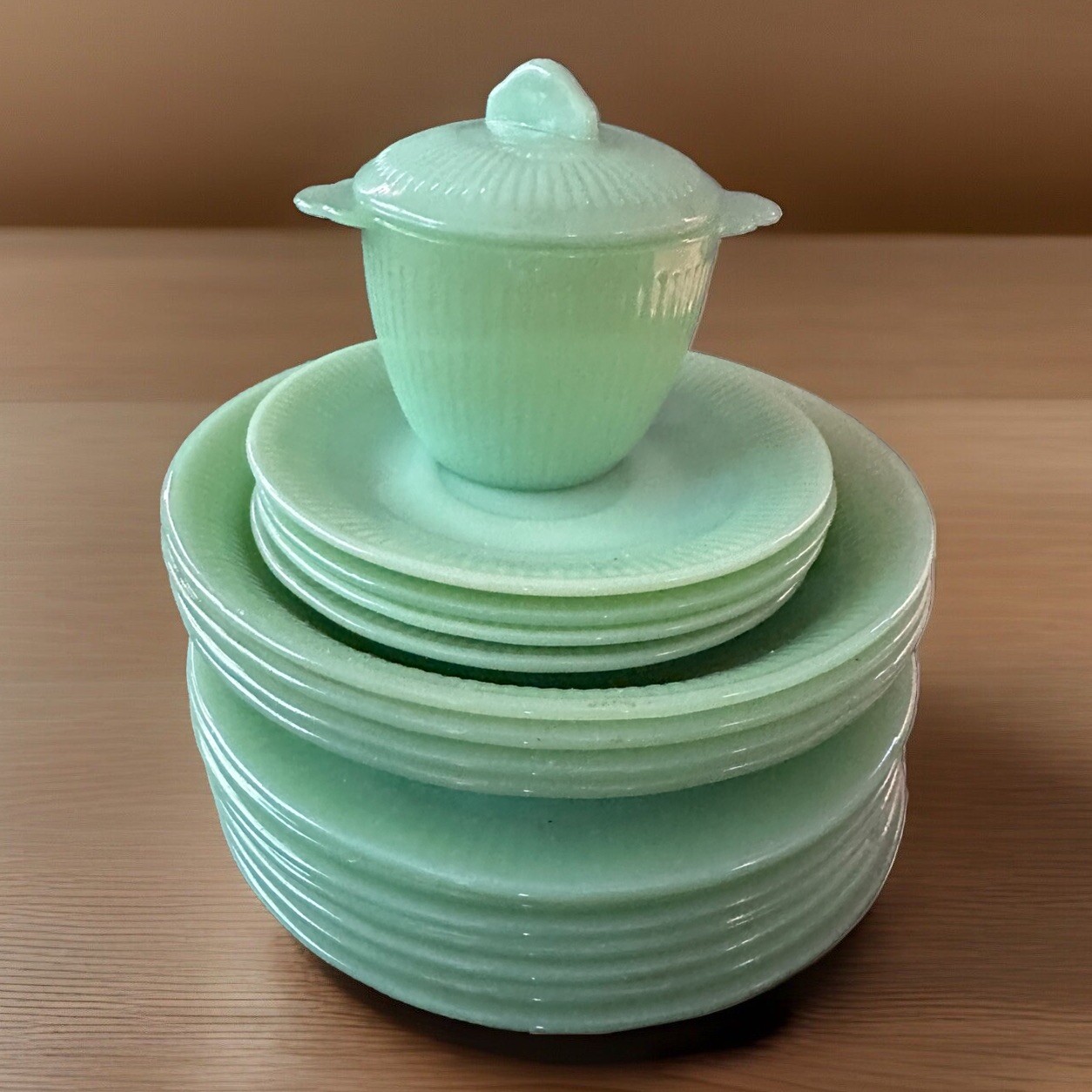 🔥Beautiful 16 Piece Fire King Jadeite Plates🔥 | eBay