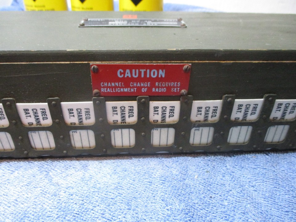 WW2 Signal Corps Crystal Box BX-49 U.S. Army Military Ham Radio | eBay