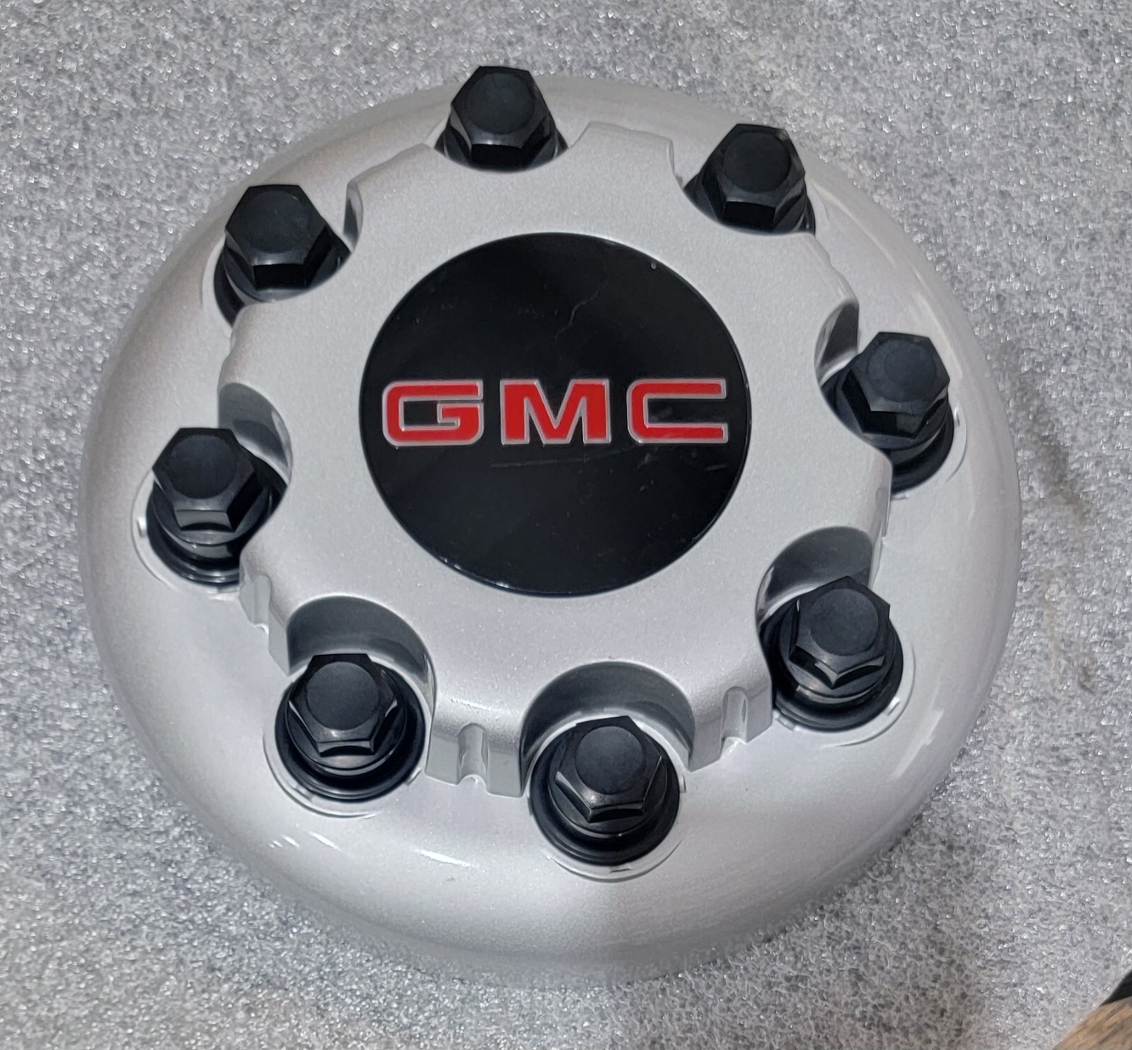 2001-2022 Chevrolet 3500, 4500 DRW Rear GMC OEM Center Cap 5125 ...