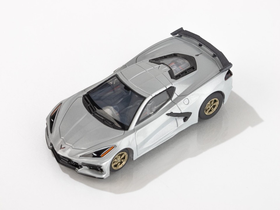 AFX Corvette C8 Ceramic Matrix Metallic Silver Mega G + HO Slot Car ...