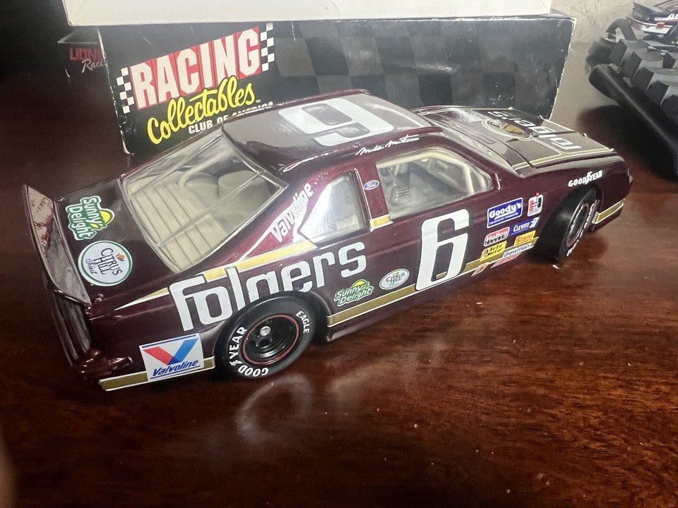 Mark Martin #6 Folgers Racing Collectables 1995 1:24 Scale Die Cast w ...
