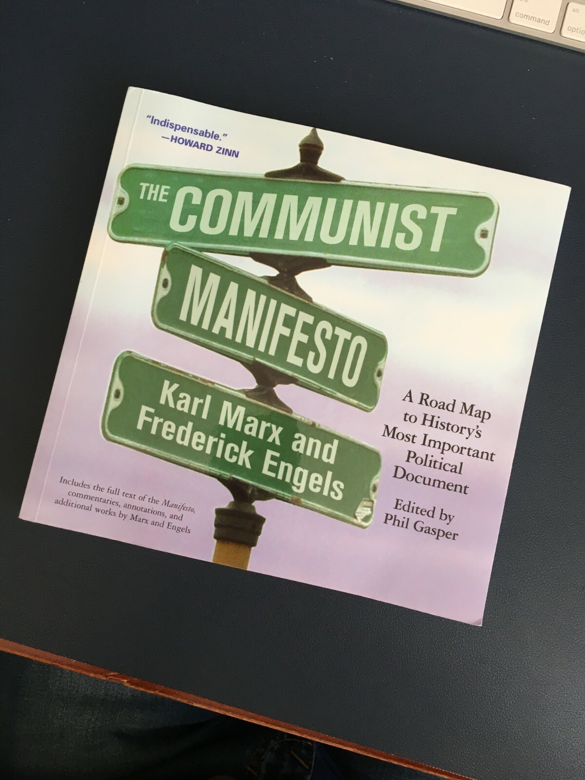 Communist Manifesto : A Road Map to History's Most Important Political ...