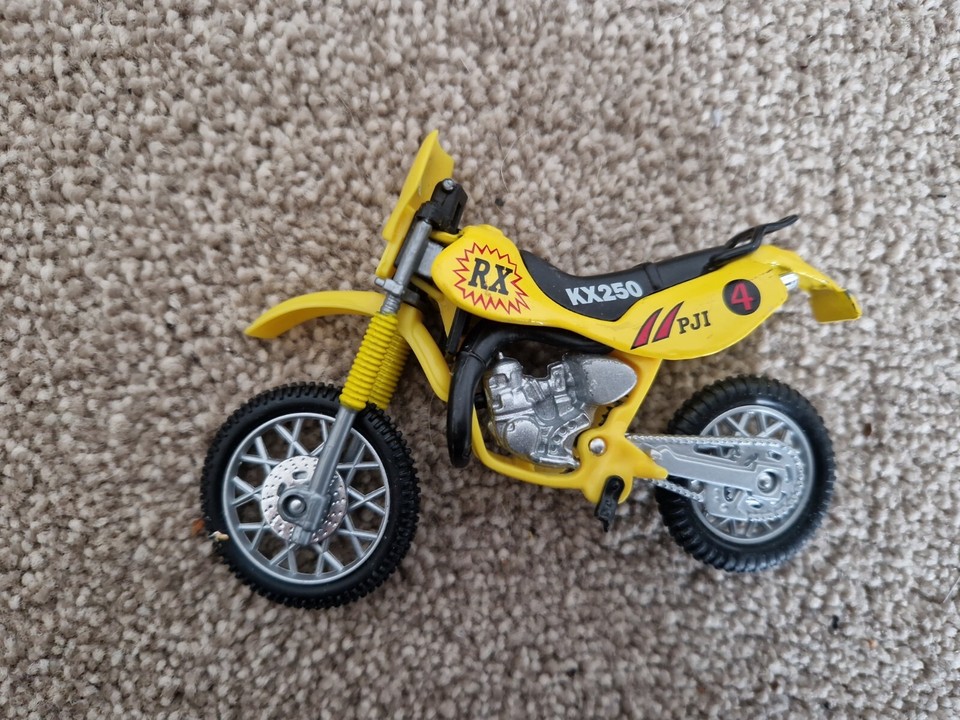 1/18 WELLY Classique Kawasaki KX250 Dirtbike Jaune Moto Vélo Moto D ...