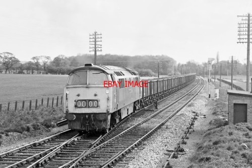PHOTO CLASS 52 WESTERN LOCO NO D1013 WESTERN RANGER AT UFTON28-04-76 | eBay