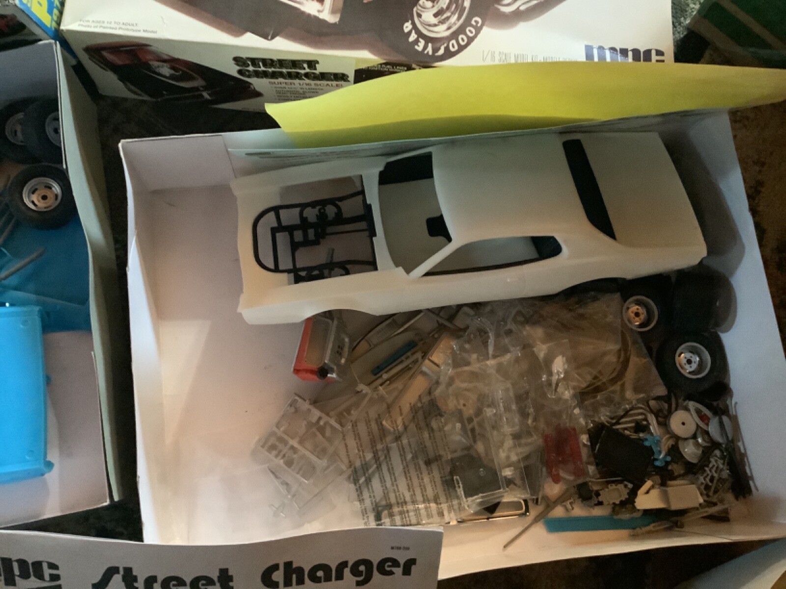 MPC Street Charger Super 1:16 Scale 1973 Dodge Charger Model kit ...