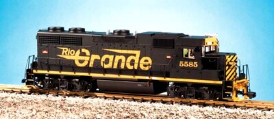 USA Trains GP-38-2 DIESEL Rio Grande R22205 with SMOKE and LIGHTS GP38 ...