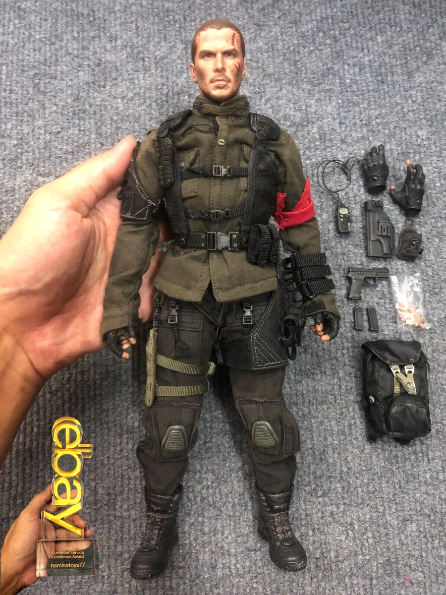 Terminator Salvation John Connor Gear